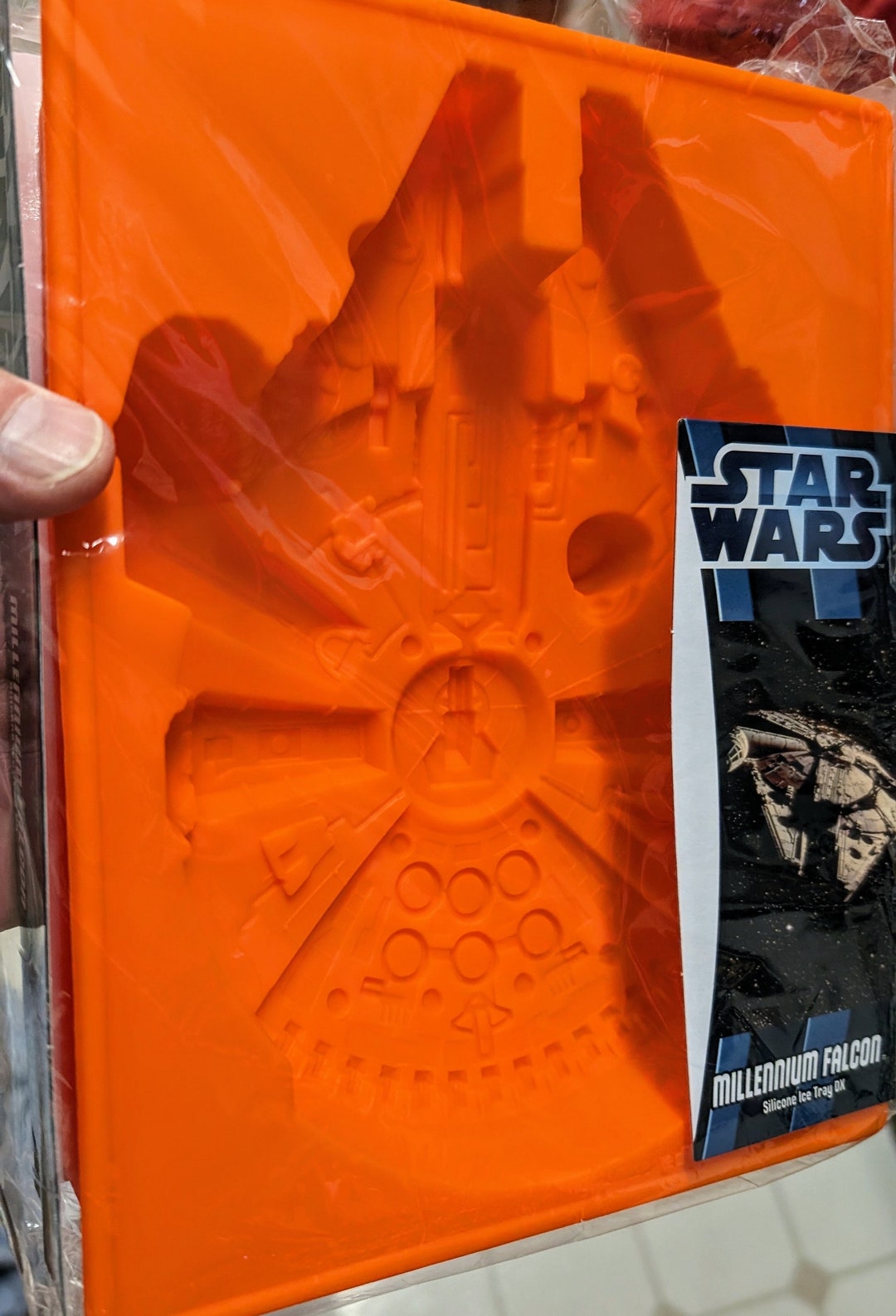 Star Wars Millennium Falcon Jumbo LARGE Silicone Ice Cube Candy Tray ...
