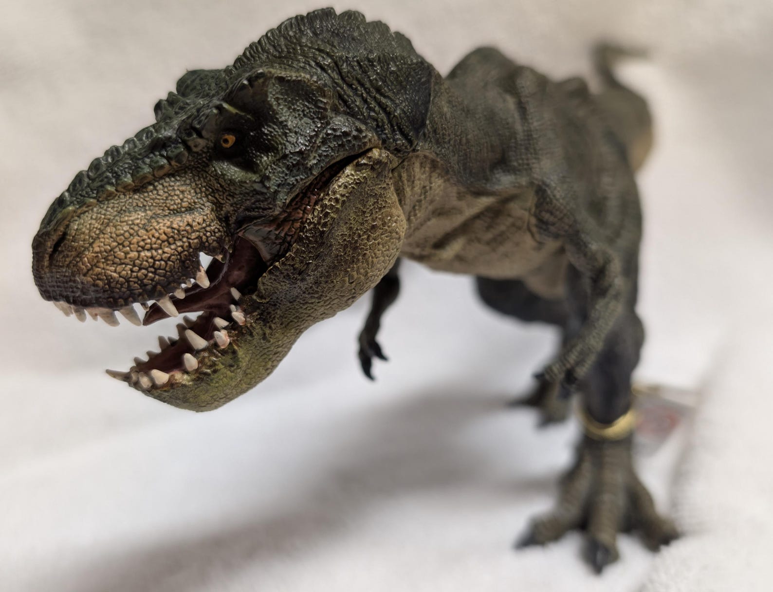 Jurassic Park Tyrannosaurus Rex Trex Running PAPO Dinosaur Figure 2005 ...