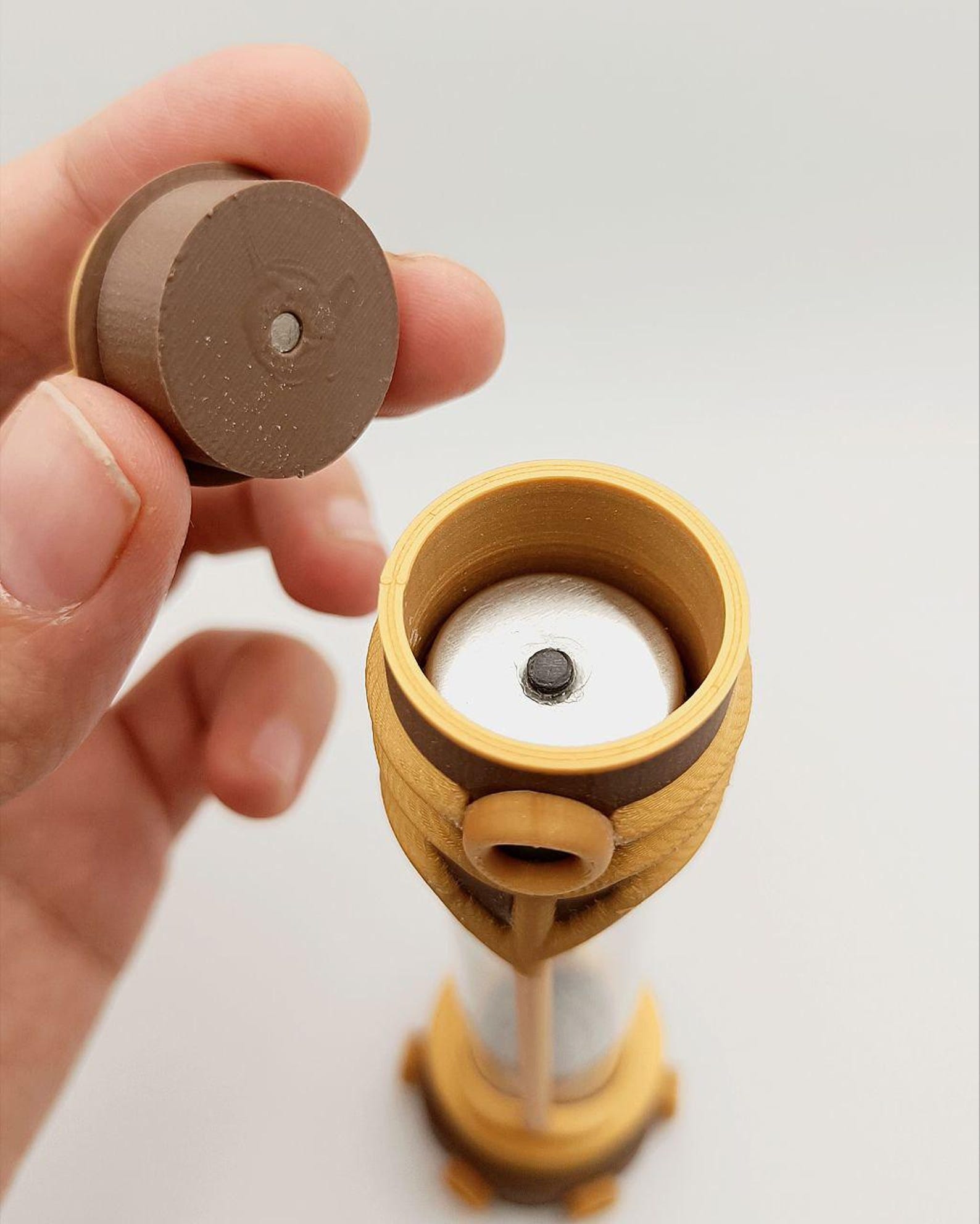 Highly Detailed Arcane Shimmer Vial + Hextech Crystal + Jinx Wanted ...