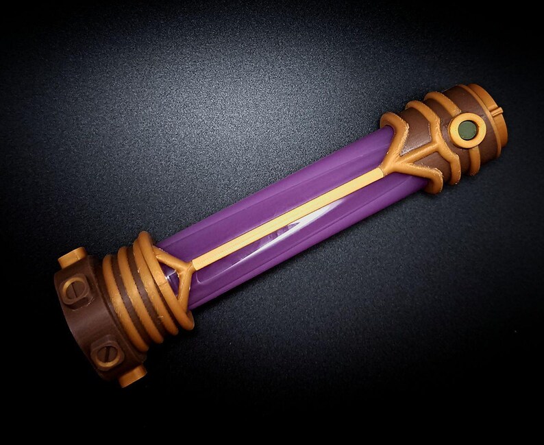 Highly Detailed Arcane Shimmer Vial + Hextech Crystal + Jinx Wanted ...