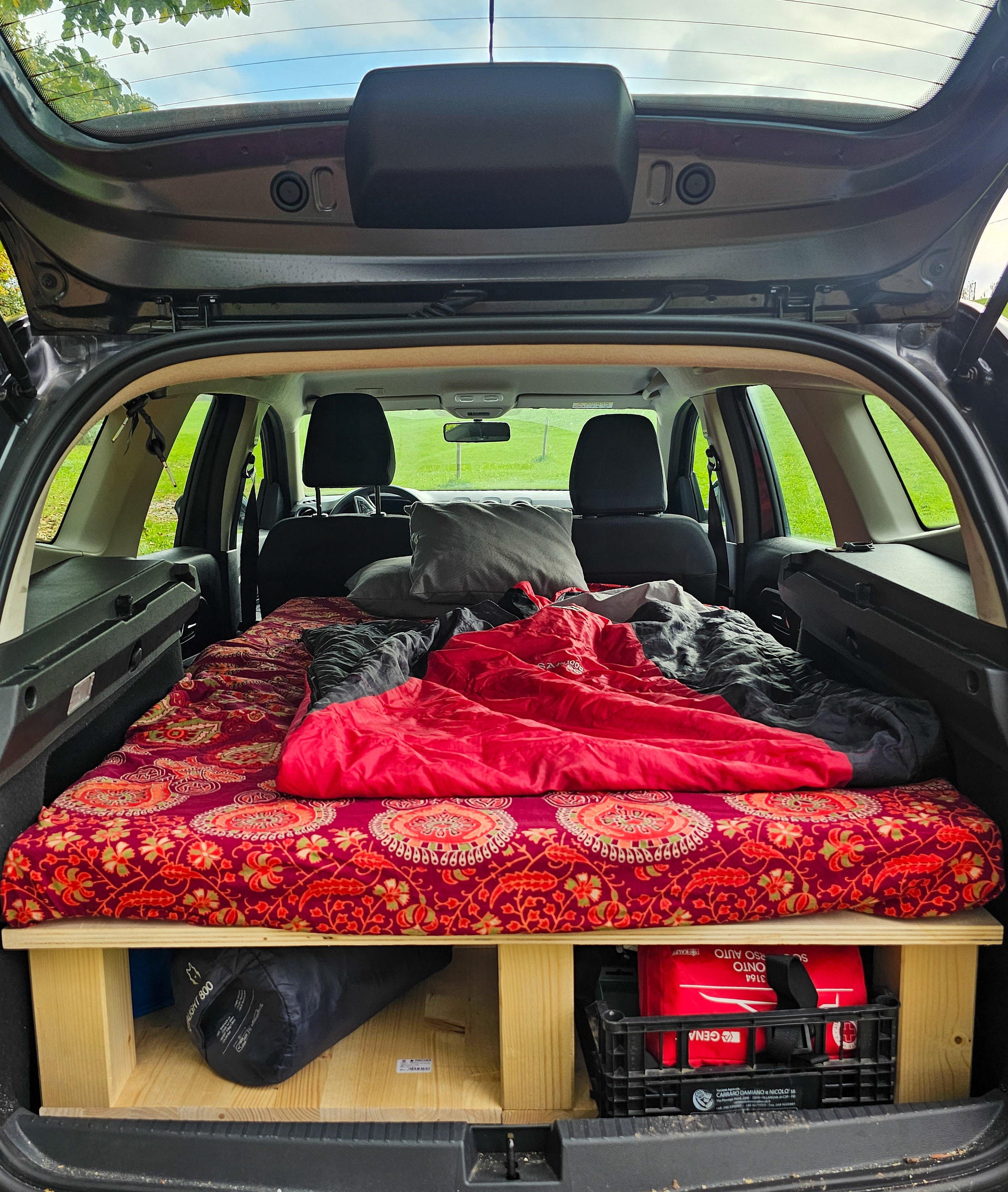 Wooden Camping Box Project Foldable Bed Fits in the Dacia Duster Car ...