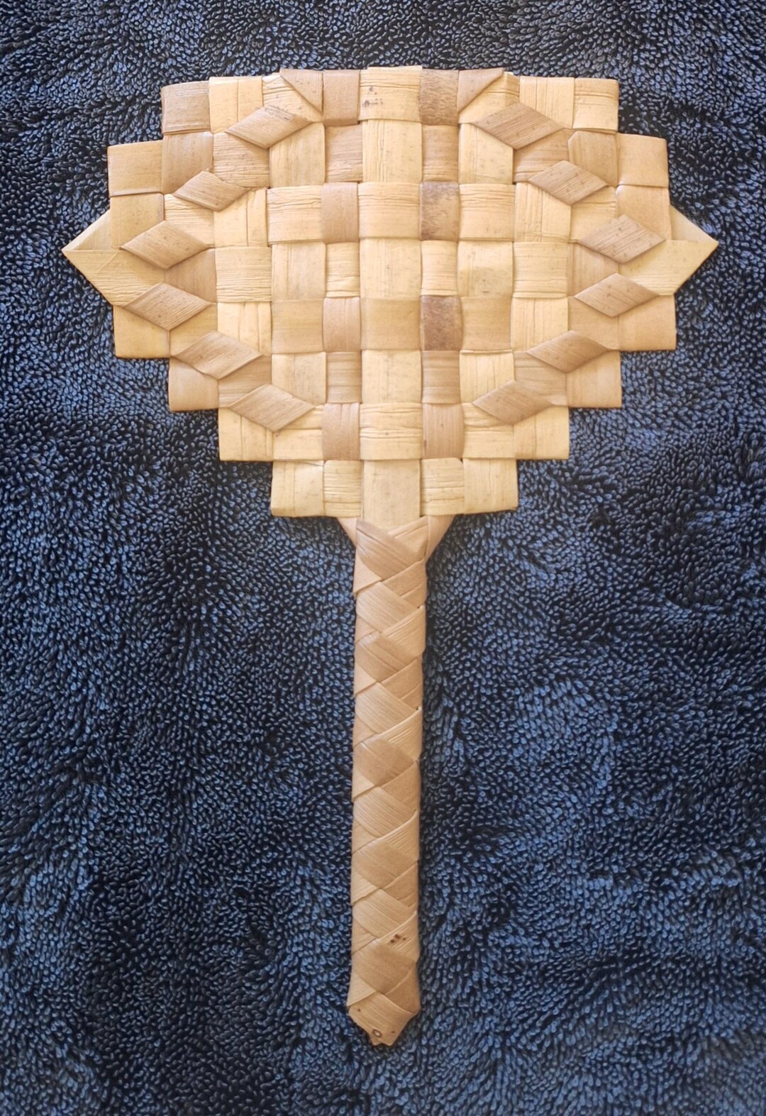 Hawaiian Hand Woven Lauhala Fan (3-SML) - Etsy