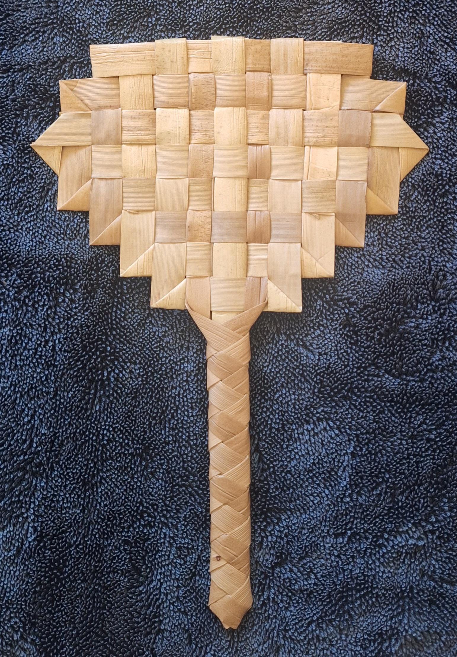 Hawaiian Hand Woven Lauhala Fan (3-SML) - Etsy