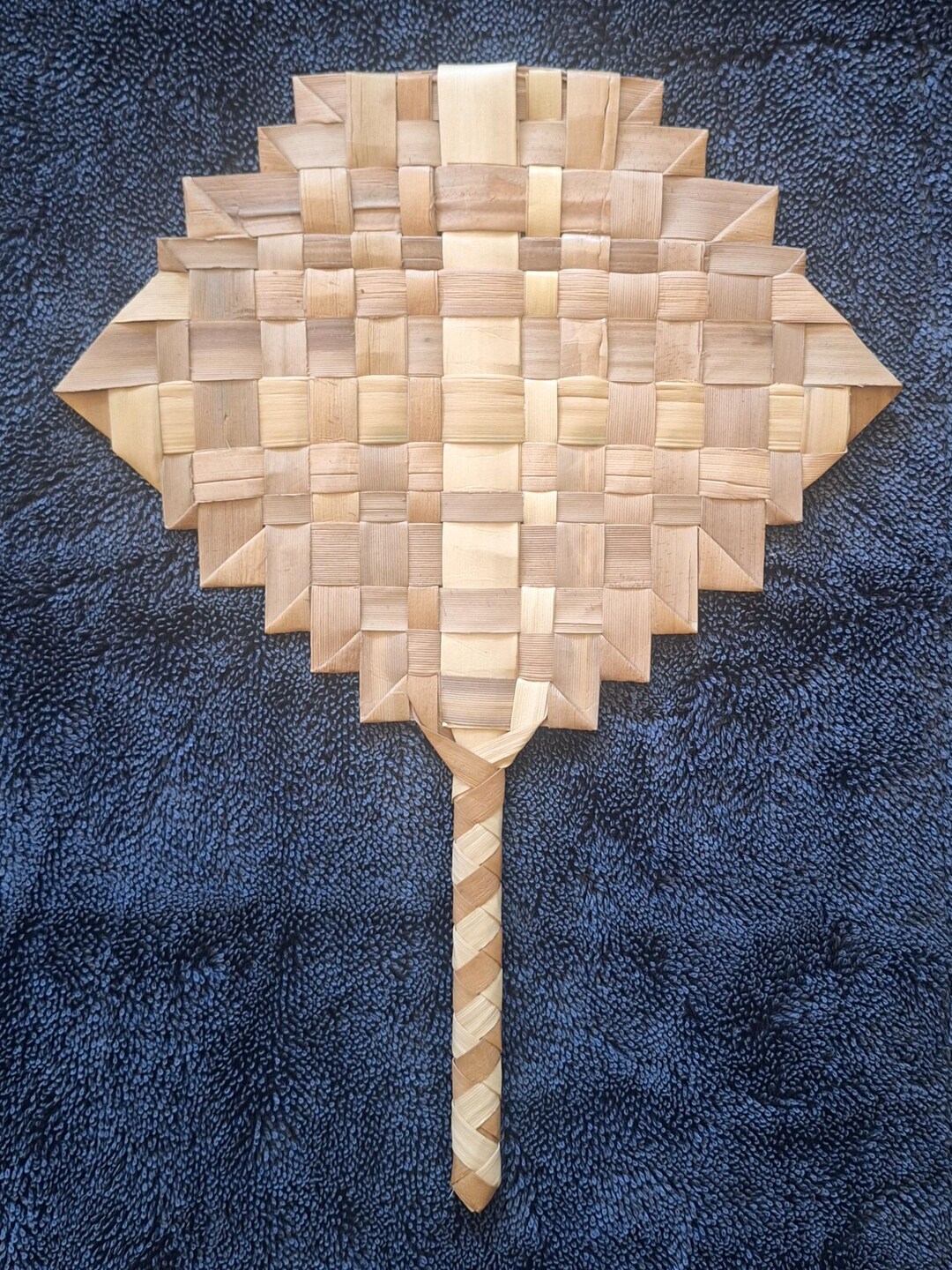 Hawaiian Hand Woven Lauhala Fan (6-SML) - Etsy