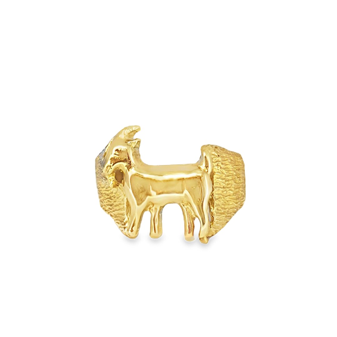 10k Yellow Gold Animal Motif Signet Ring - Etsy