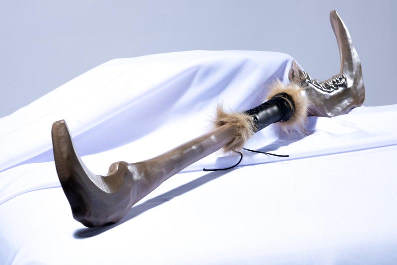 Tribal Fantasy Weapon – Mawstrike Baton, Savage Bone, Handmade Wooden ...