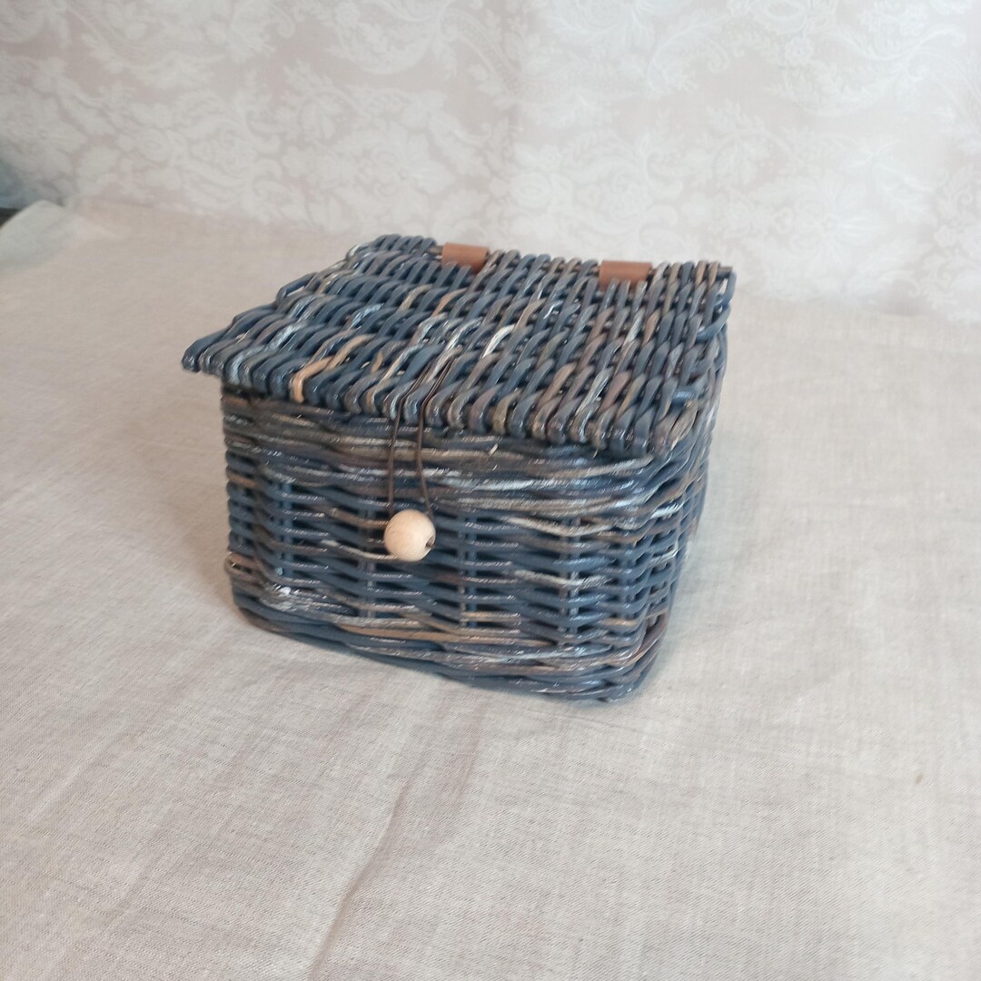 Wicker Casket With Lid: Paper Vine Trinket Box - Etsy