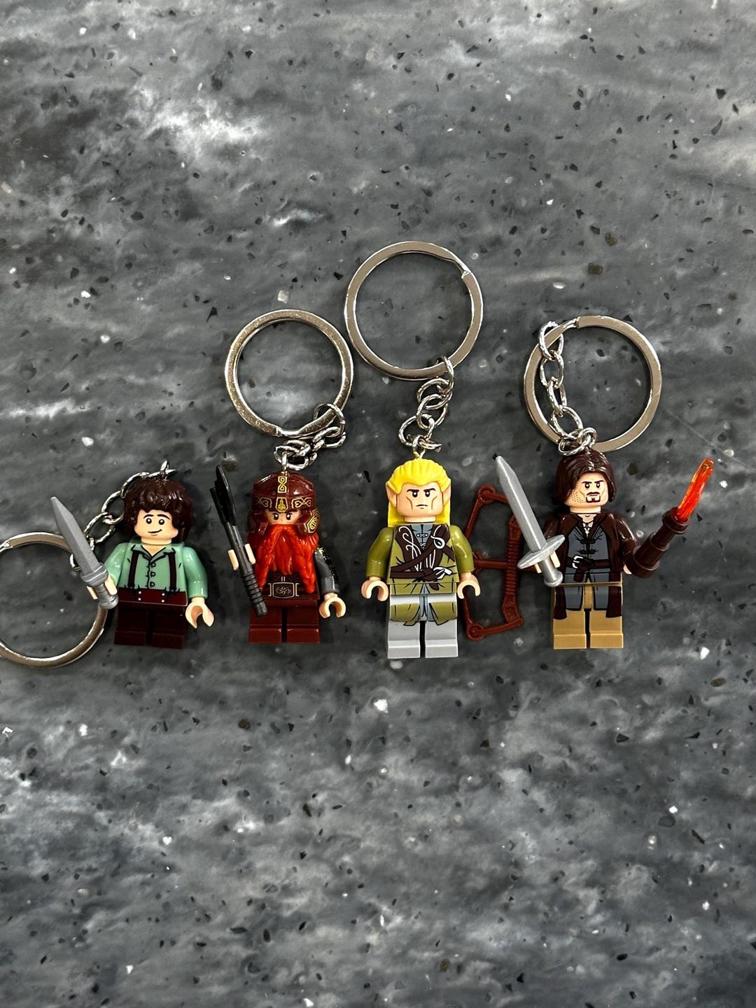 Lord of the Rings LEGO Keychains – Legolas, Gimli, Aragorn & Frodo ...