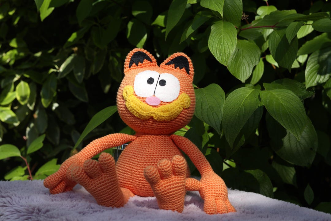 Hand-knitted Amigurumi Garfield - Etsy