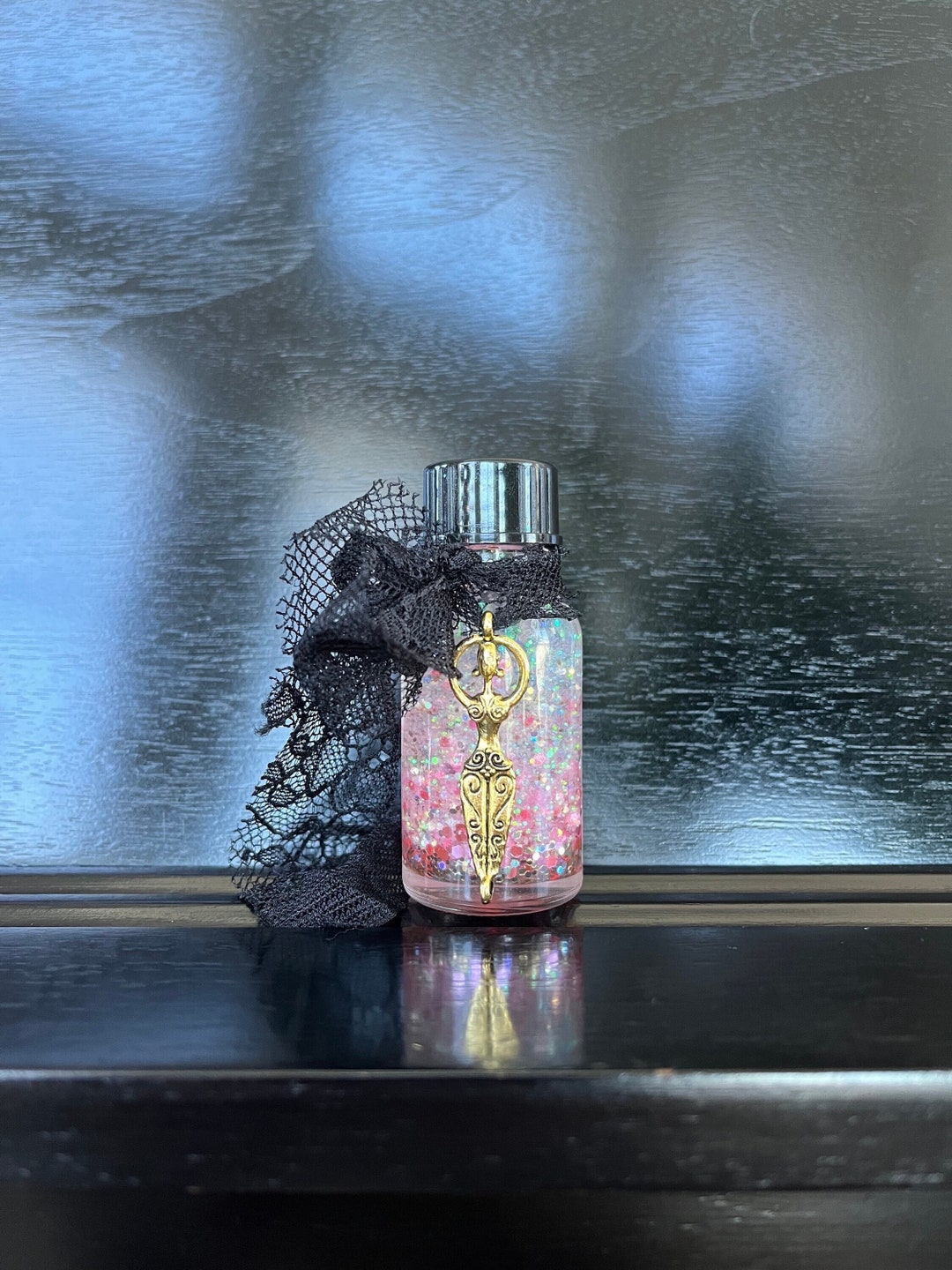 MARS GODDESS Oil, Mystery, Influence, Moving Forward, Power, Vitality ...