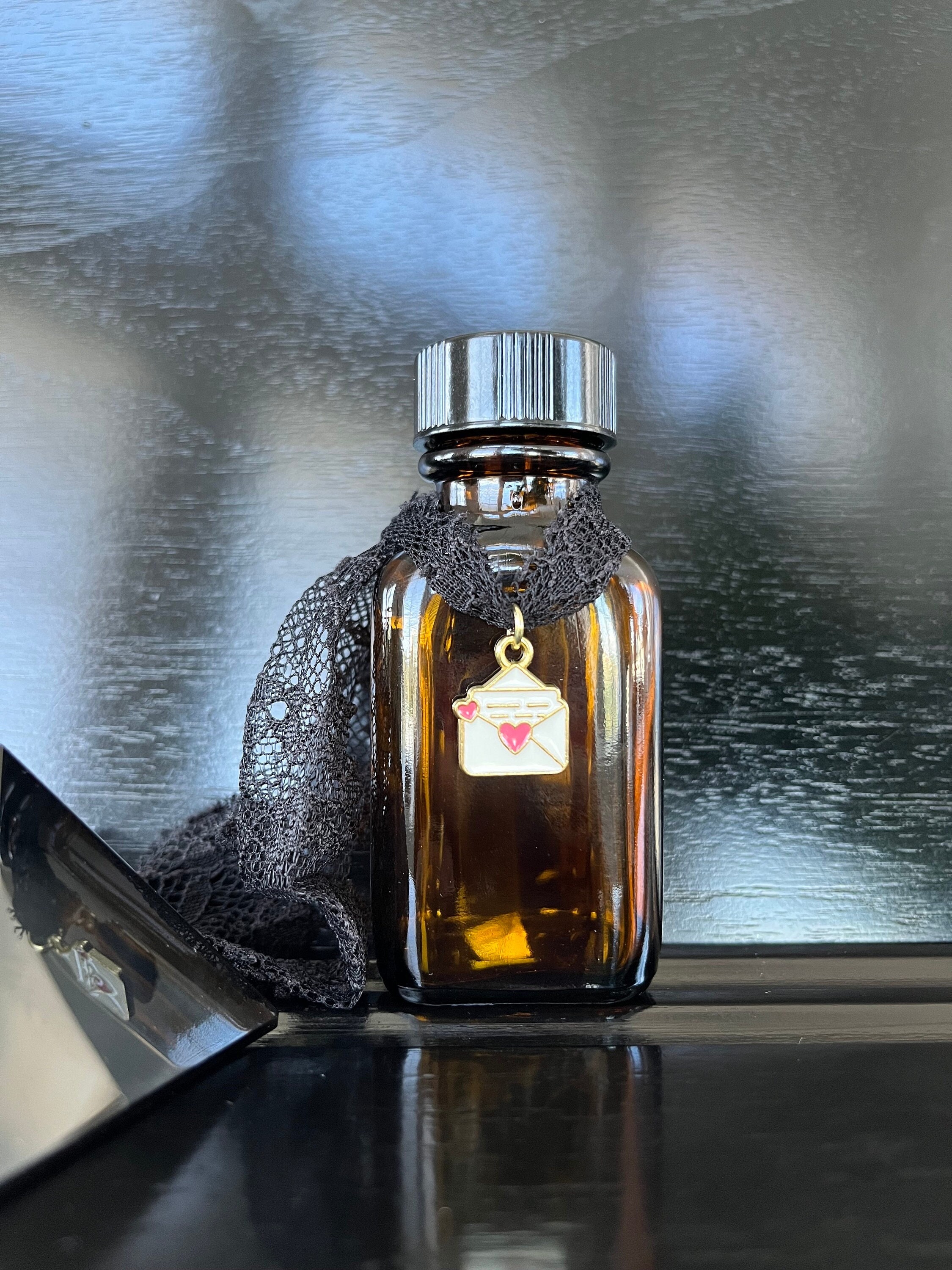 ESTABLISH A CONTACT Oil, Misting Essence, Effective Communication ...