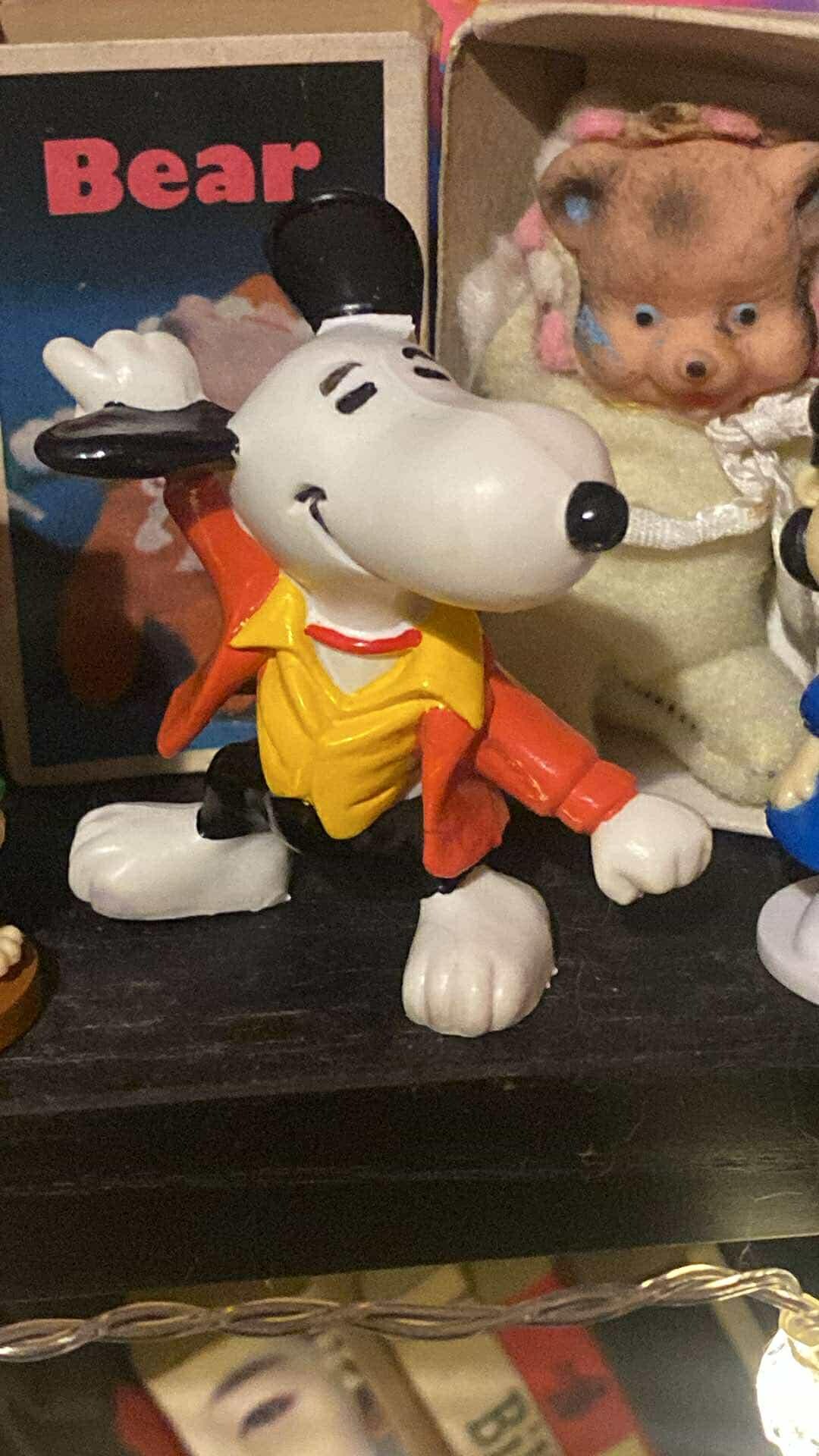 Trio of Vintage Snoopy Peanuts 5cm Figurines - Etsy