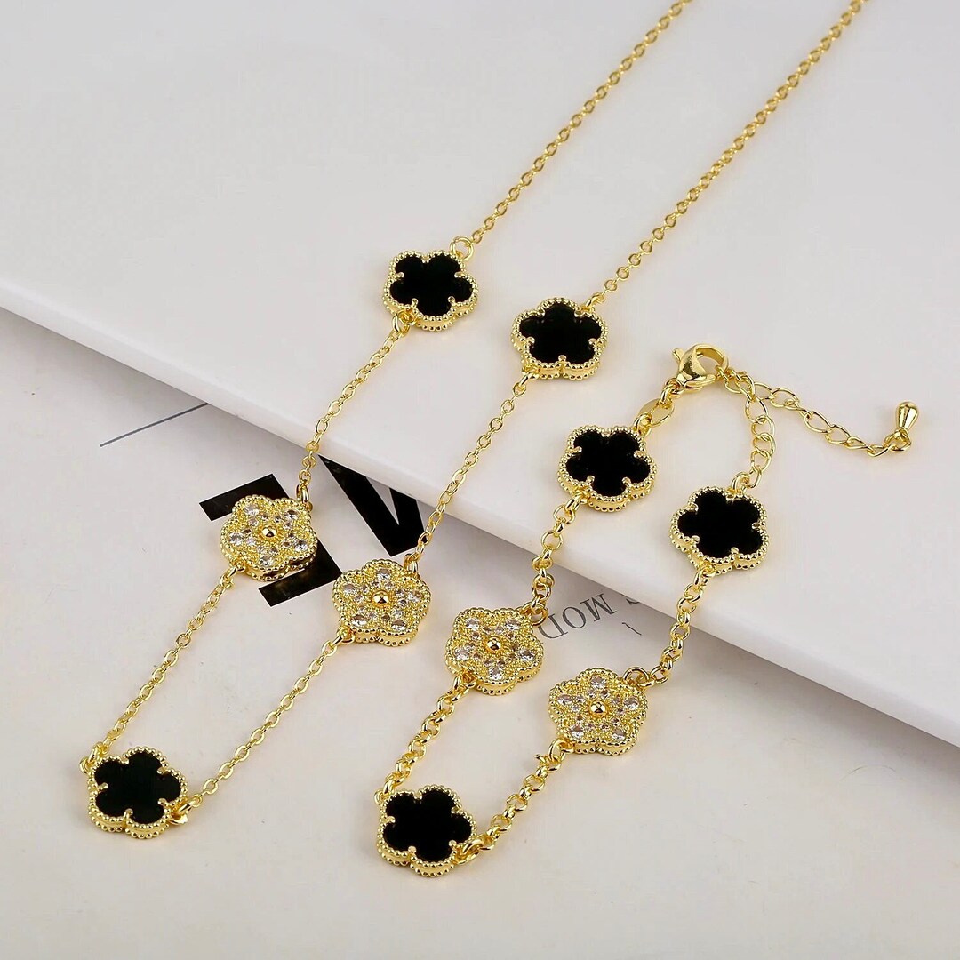 Clover Luxury Gold 18K Four Leaf Clover Necklace and - Etsy
