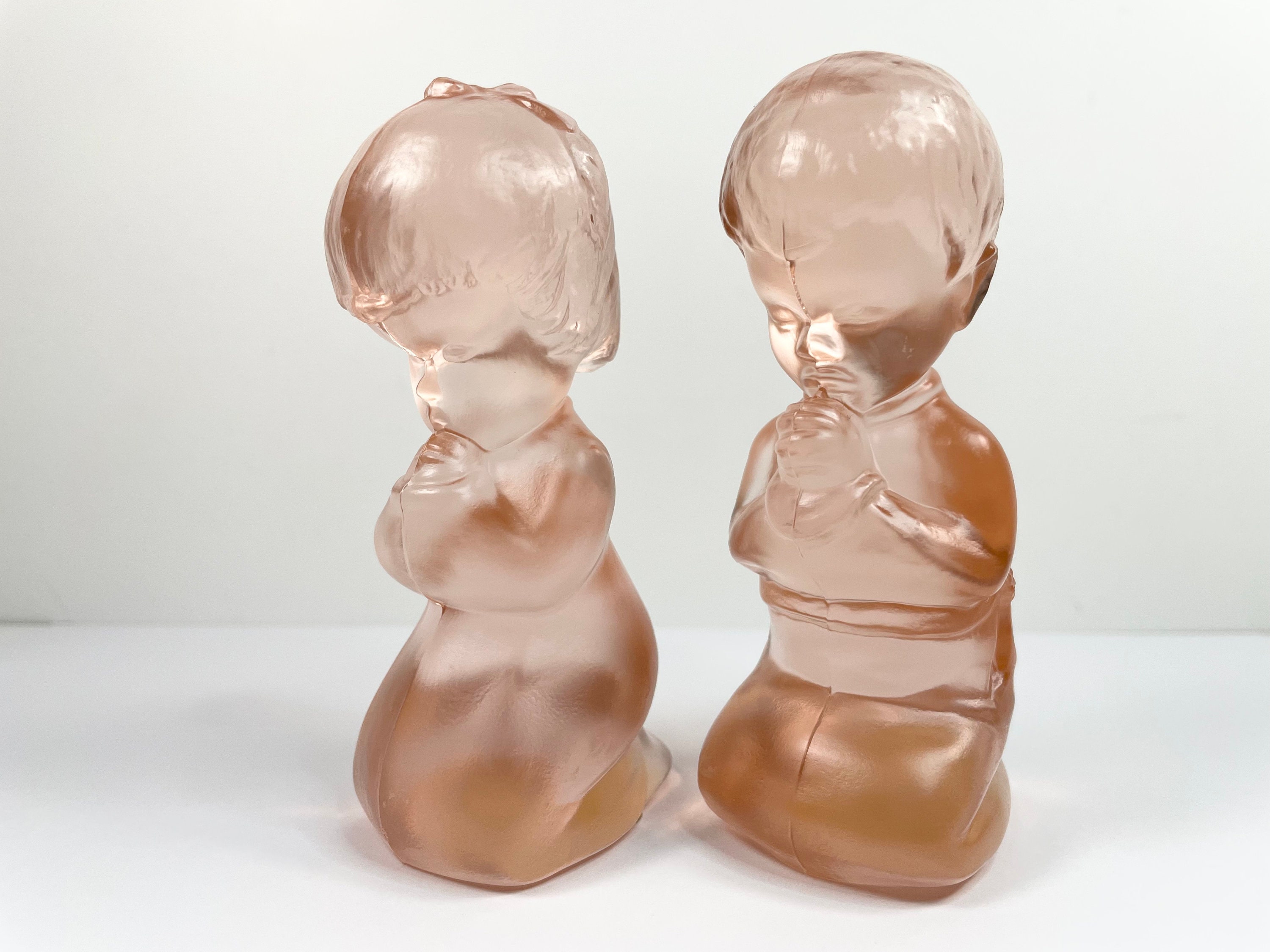 Fenton Pink Satin Praying Children Set With Original Stickers - Etsy
