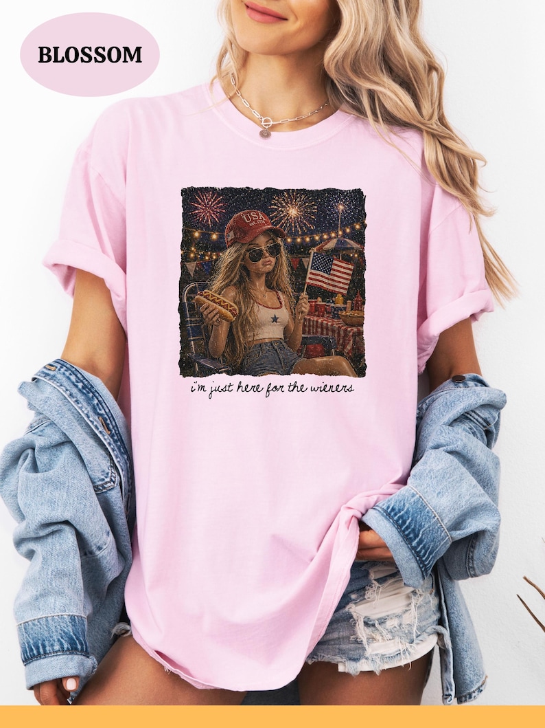 Comfort Colors® Wieners Meme Doll Face 4th of July Tee, Hotdogs ...