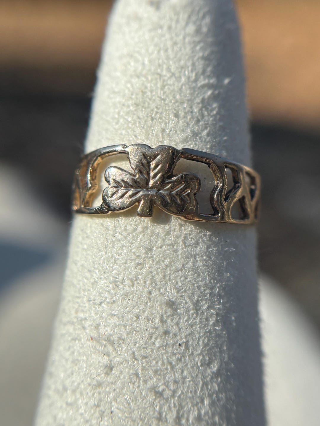 Vintage Irish Clover 10K Gold Ring - Etsy