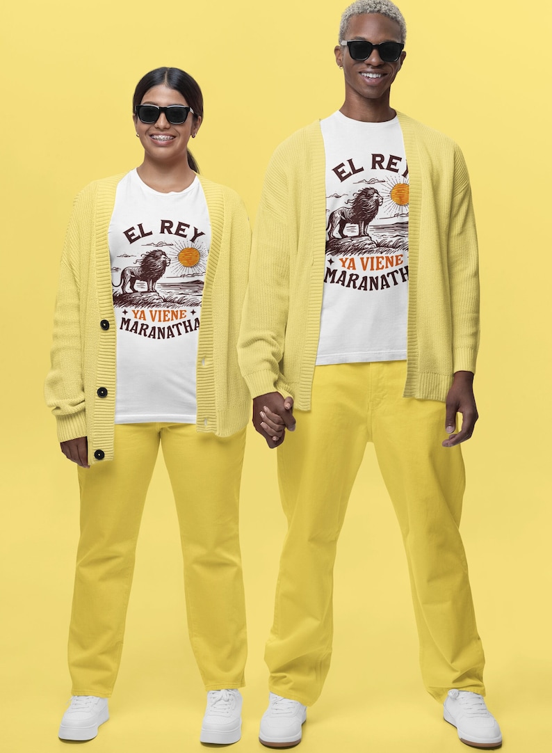 El Rey Ya Viene, Maranatha Hispanic En Español Regalo Camisetas ...
