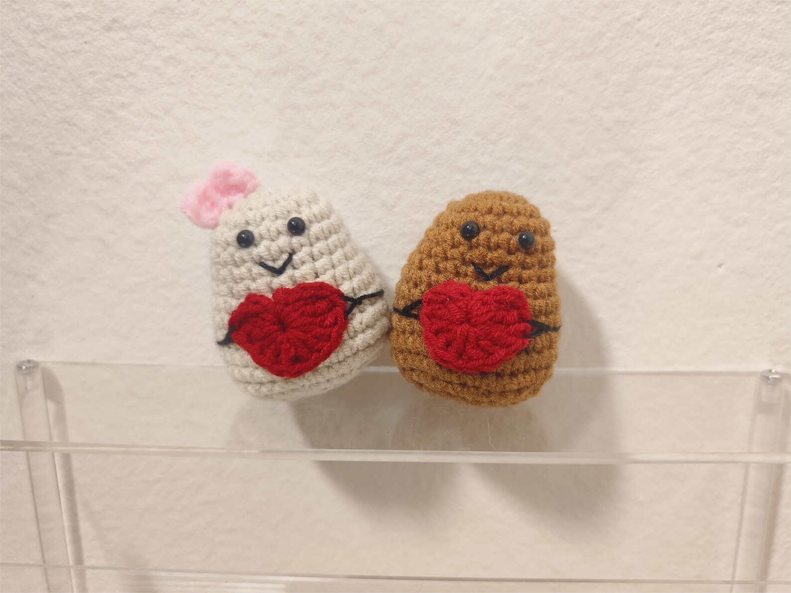 Crochet Potato Couple With Heart, Crochet Heat Hug Keychain, Hug Each ...