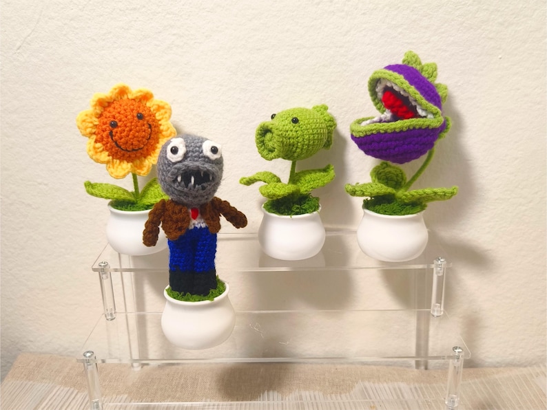 Crochet ZOMBIES in Pot, Chomper/sunflower/pea Shooter Potted Plant ...