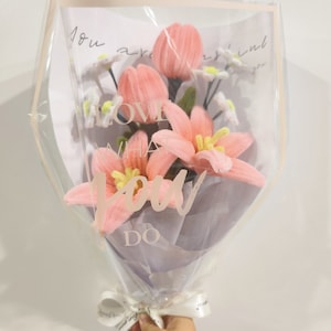 Pipe Cleaners Flower Bouquet,everlasting LILY, TULIPS, DAISY, Forever ...