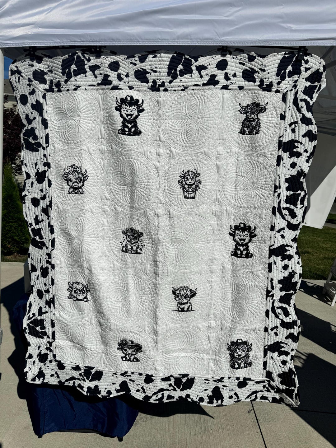 50 X 60 Embroidered Highland Cow Quilt. This Quilt Contains Multiple ...