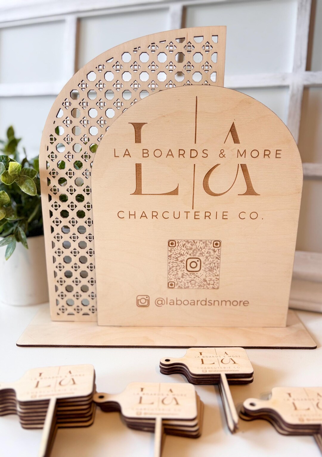 QR Business Sign Rattan, Business Sign, Marketing, Custom, Logo ...