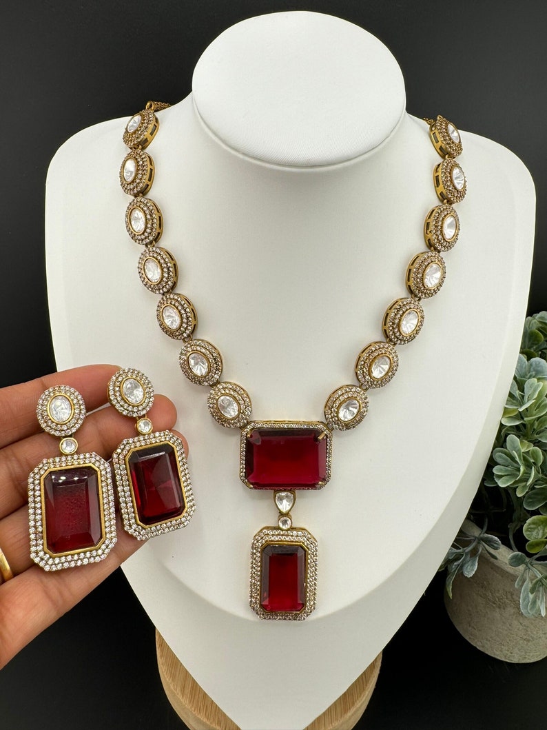 Premium Qlty Uncut Moissanite Kundan, Big Maroon/dark Red Glass Stone ...