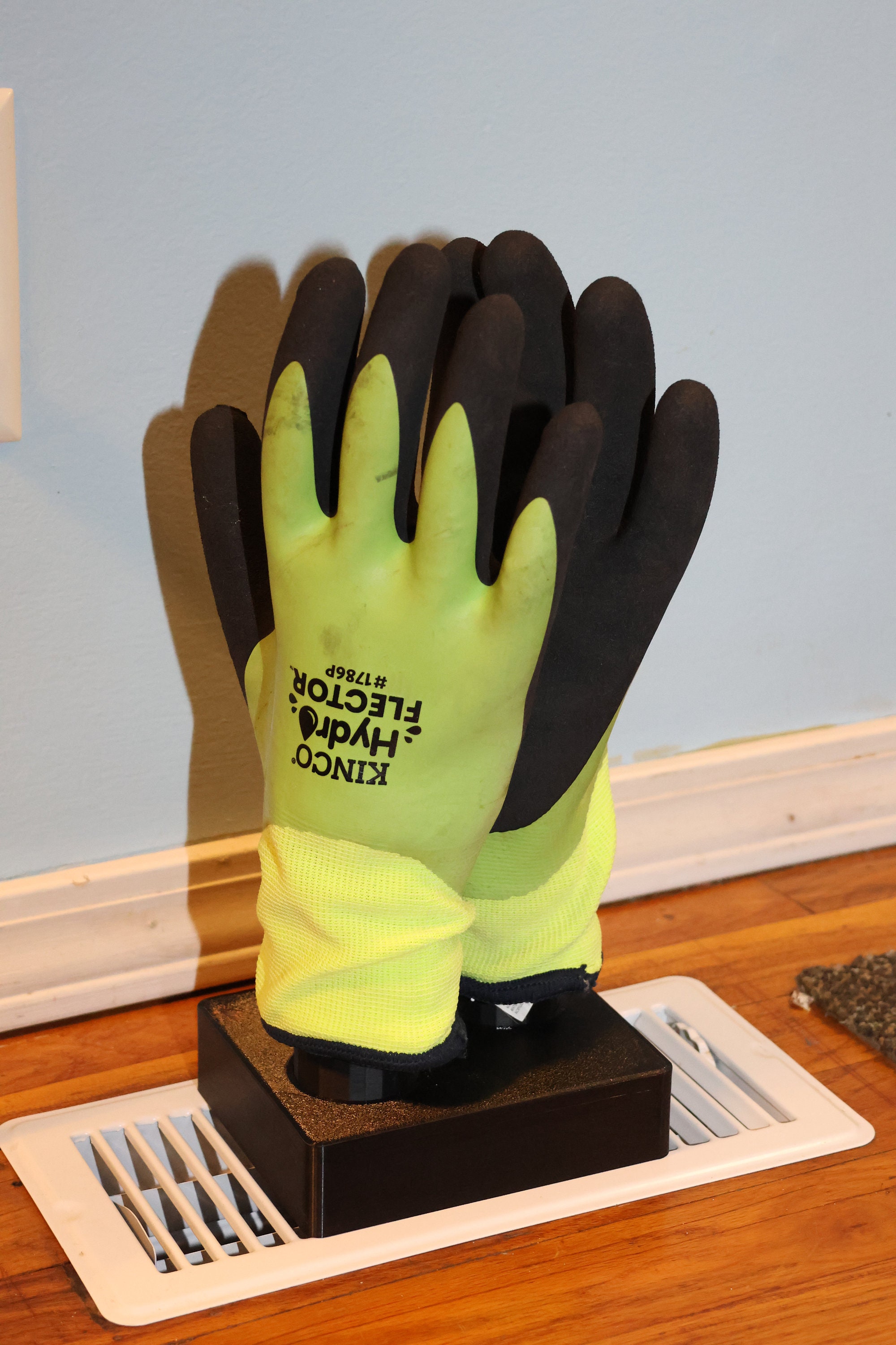 3D Printed Floor Vent Glove Dryer & Warmer - Etsy