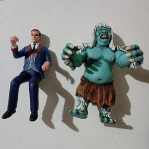 H.G. Wells' the Time Machine + Morlock + George Time Traveler 1/18 ...