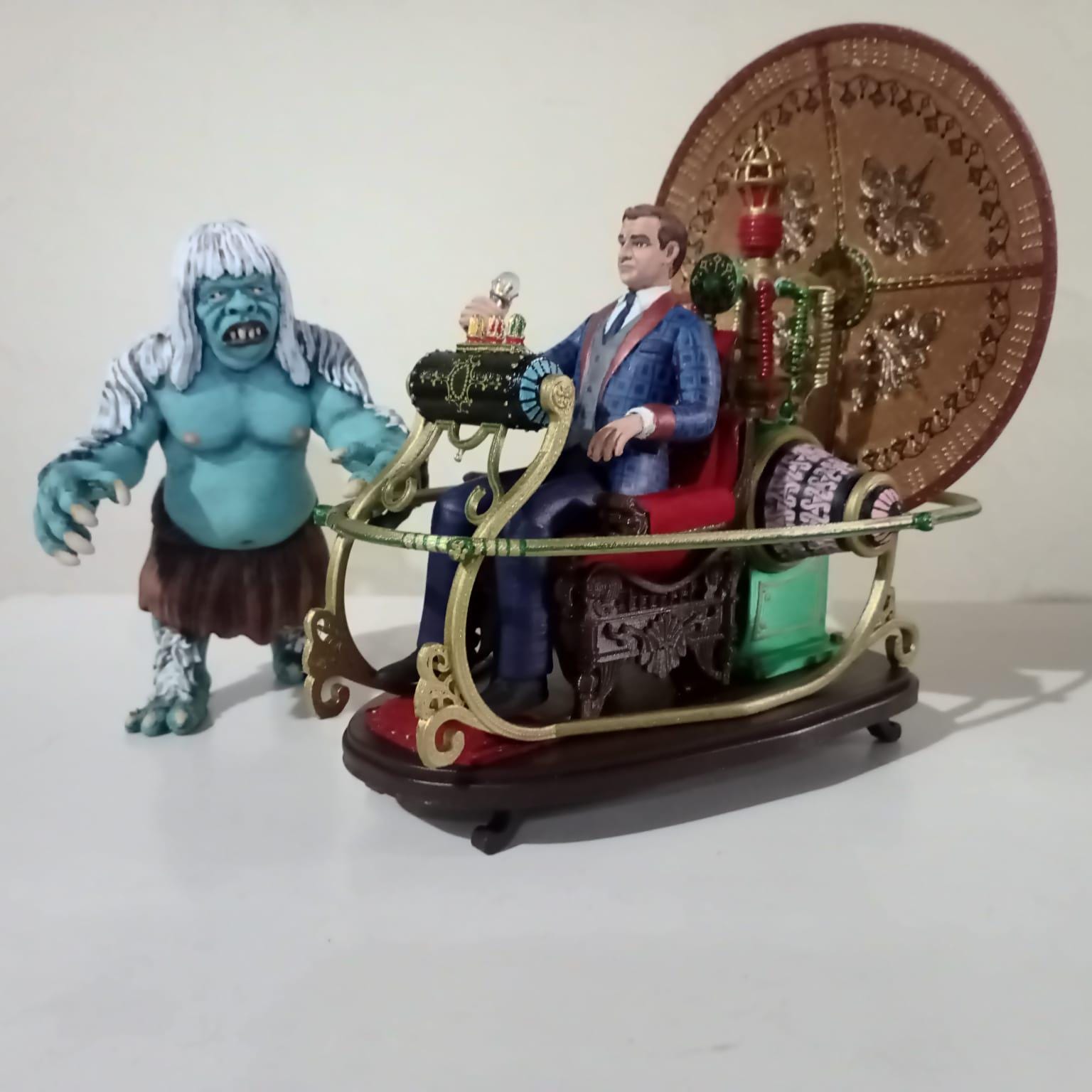 H.G. Wells' the Time Machine + Morlock + George Time Traveler 1/18 ...