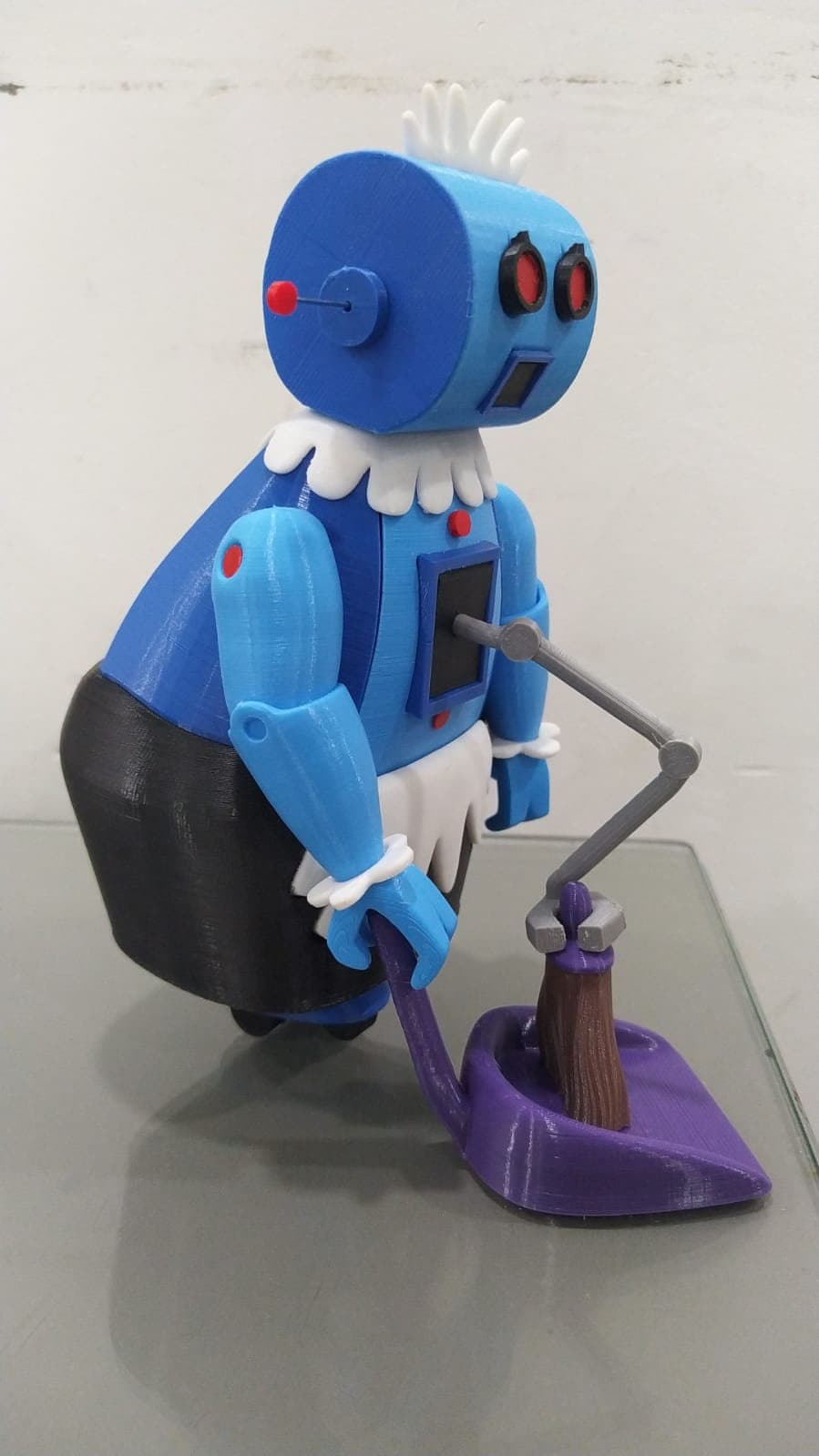 The Jetsons' Rosie Robot 7' + Accessories, Scale Model - Etsy