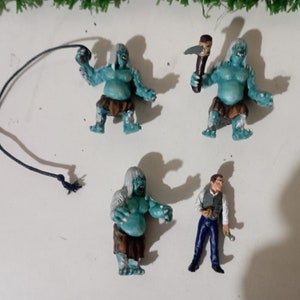 The H.G. Wells Time Machine and Morlock Sphinx Diorama 1/58 Scale ...