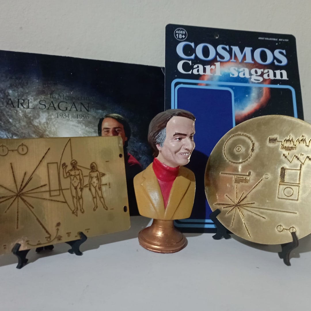 Carl Sagan Set, Sagan Bust, Voyager 1 Golden Disc and Pioneer 10 Plaque ...