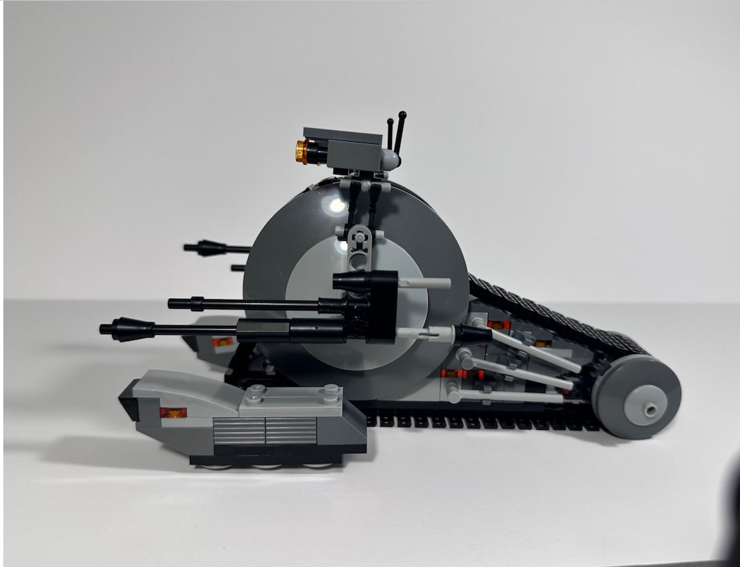 Corporate Alliance Tank Droid Building Kit Droid Army NR-N99 Persuader ...