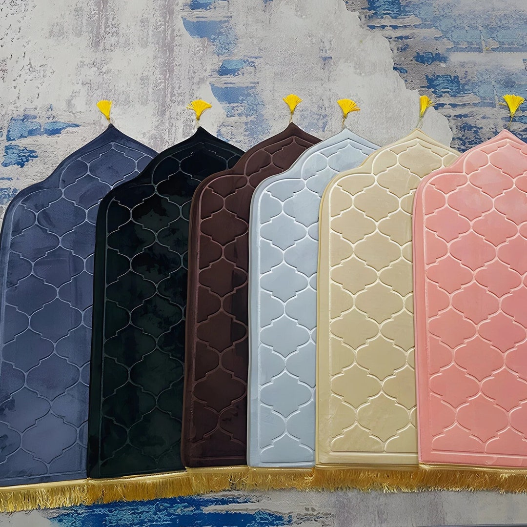 Premium Luxury Prayer Mat With Padding and Extra Fluffy - Etsy