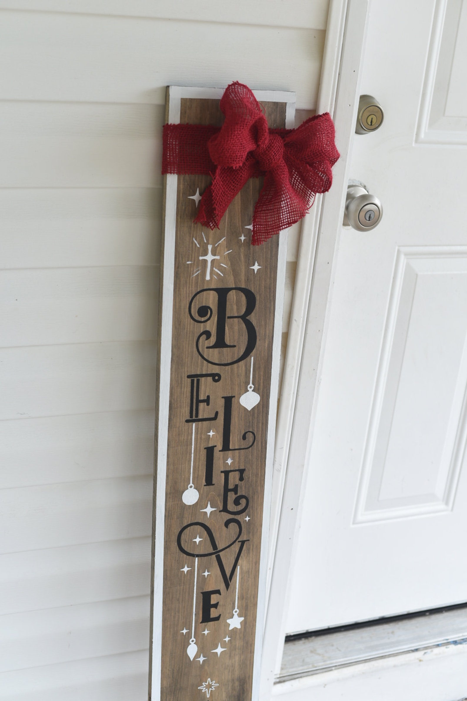 Believe Sign With Red Burlap Bow Nativity Jesus in A Manger Porch Decor ...