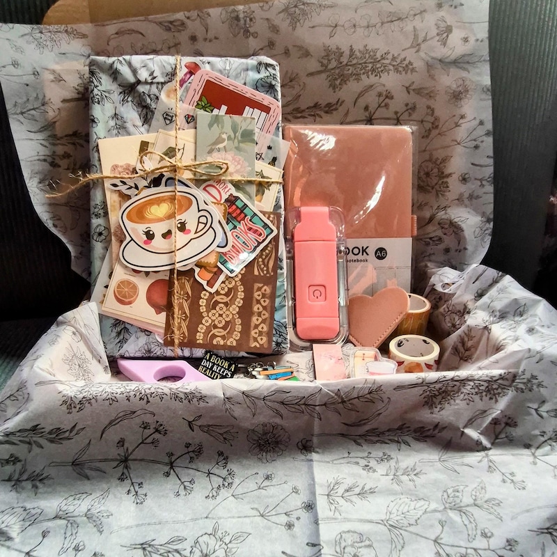 Reading Mystery Bundles - Etsy UK