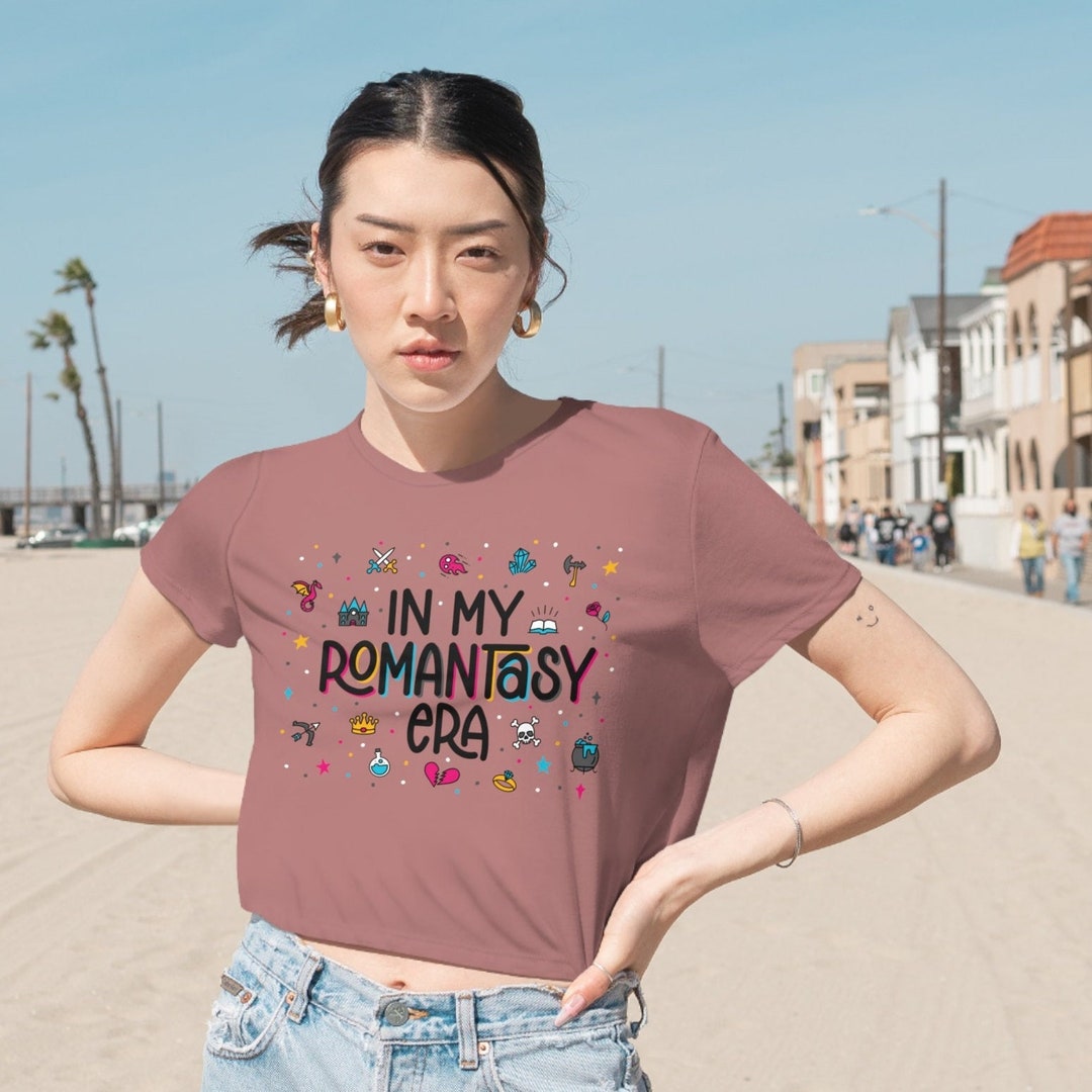 Romantasy Crop Top, Fourth Wing Shirt, Booktok Shirt, Forth Wing Merch ...