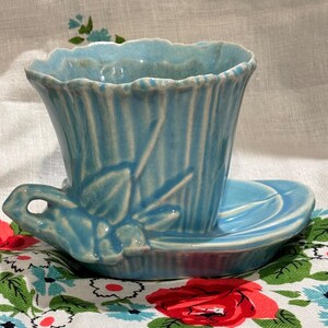 Mccoy Planter Turquoise Blue Water Lily Flower Pot MCM Mccoy ...