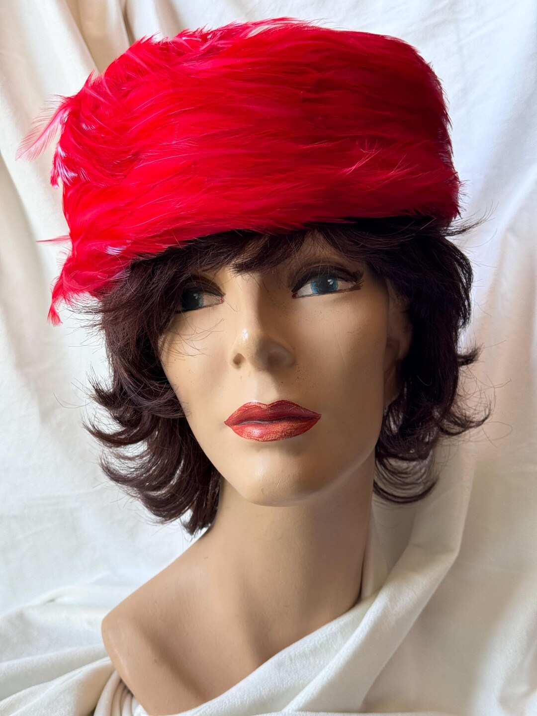 Vintage Red Hat for Women Red Feather MCM Style Vintage Fashion Retro ...