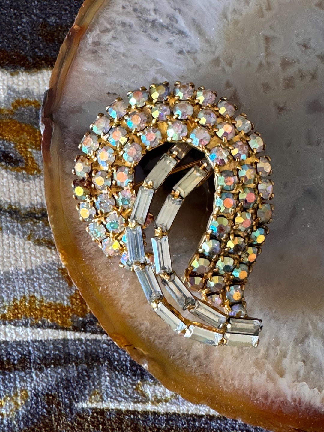 Rhinestone Brooch Pin Iridescent Rhinestone Jewelry Retro Fashion ...