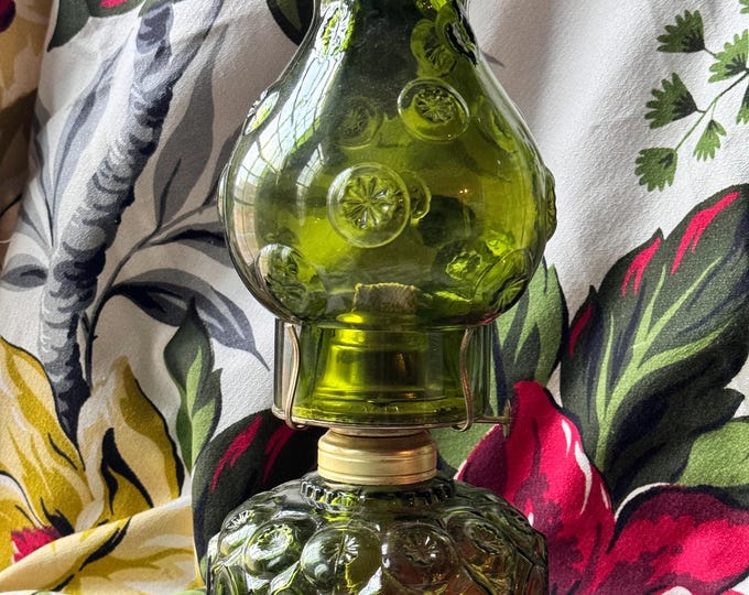 LE Smith Moon and Stars Oil Lamp With Glass Shade MCM LE Smith Green ...