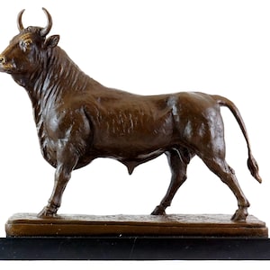 Animal Bronze Bull / Taurus Sculpture Signed Bonheur Farm Decoration ...