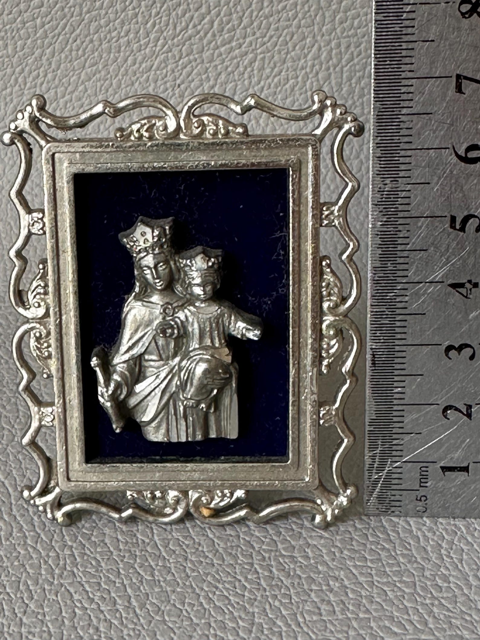 Vintage Desktop Icon Virgin Mary Holding Jesus - Etsy