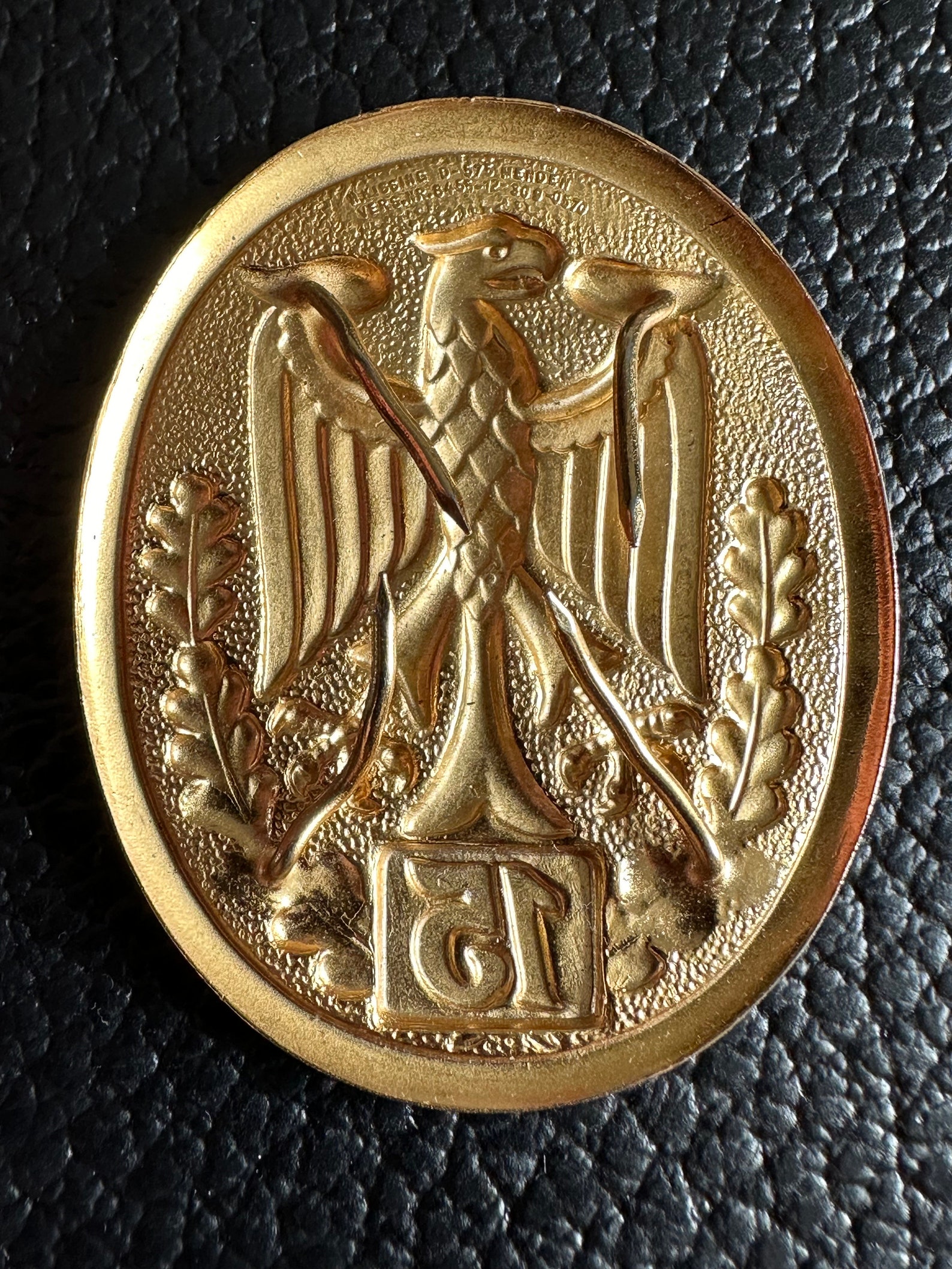Badge eagle for Outstanding Military Service in the Bundeswehr, 15 ...