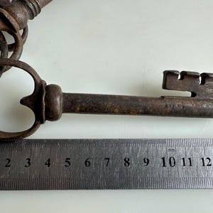 Antique Set of Four Keys, Cast Iron Skeleton Key 18th-19th - Etsy