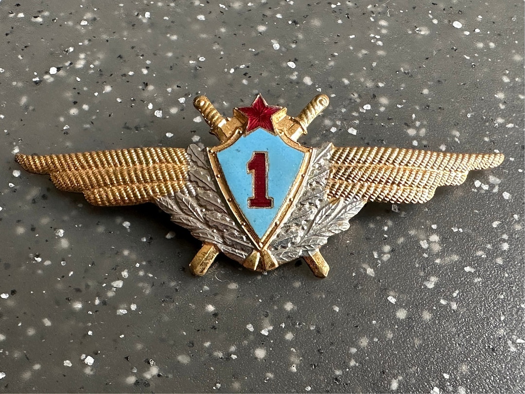 Vintage 1960s USSR Airman Pilot Badge 1st Class - Etsy