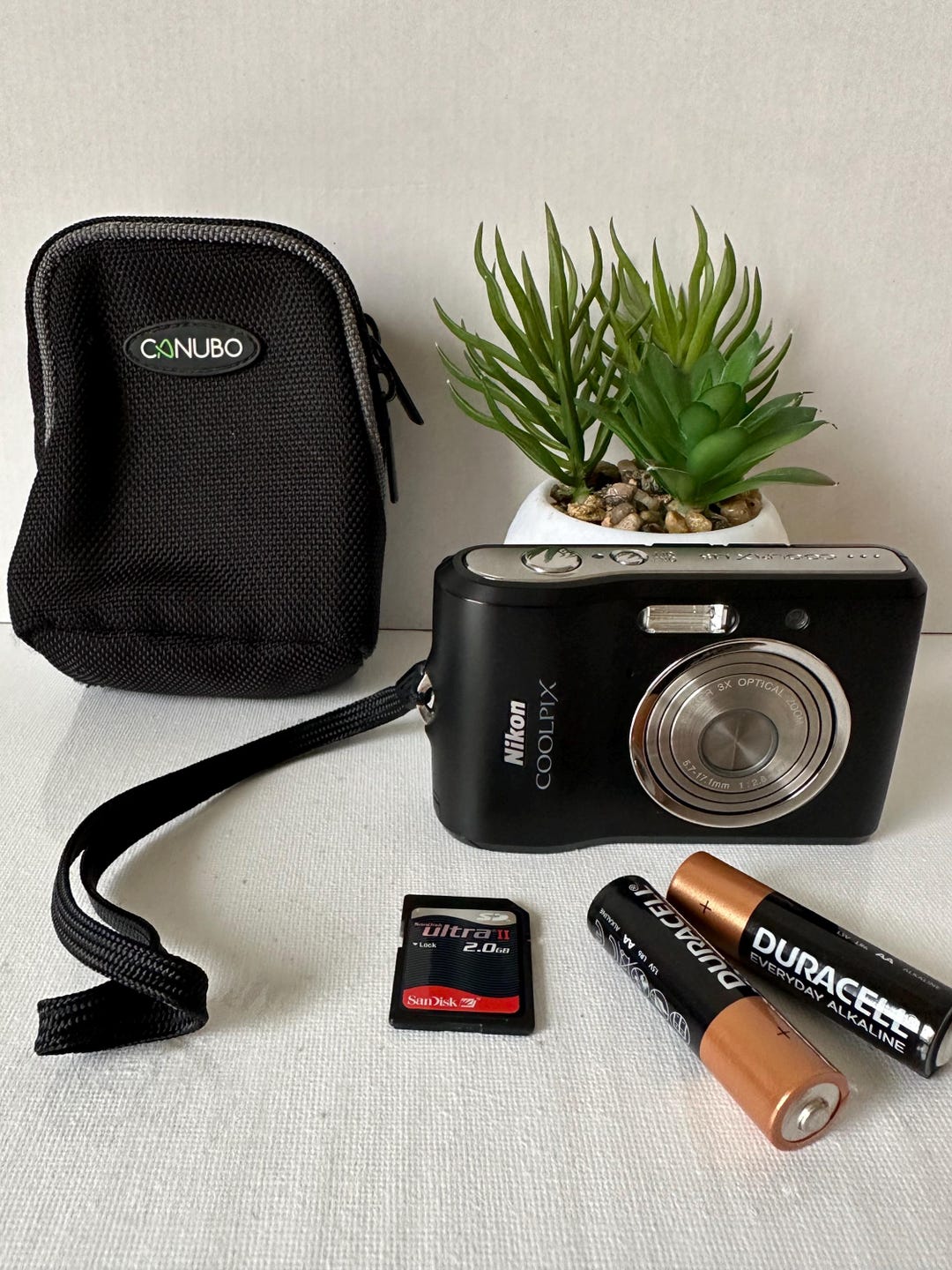 Digital Camera Nikon Coolpix L18 8.0 MP - Etsy