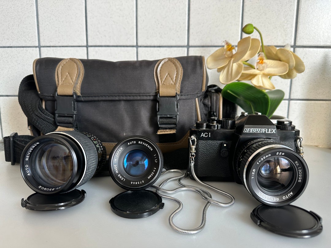 Vintage Revueflex AC1 Camera With 3 Lenses and Camera Bag - Etsy
