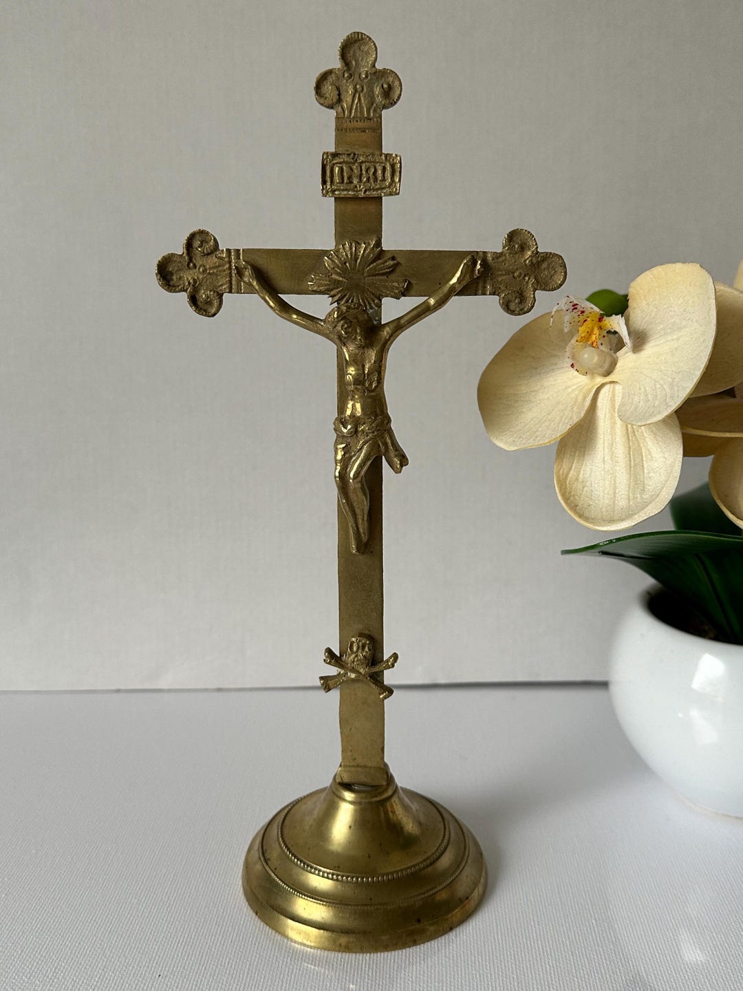 Vintage Catholic Brass Tabletop Crucifix, Altar Crucifix, Standing ...